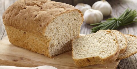Hearty Potato Garlic Bread
