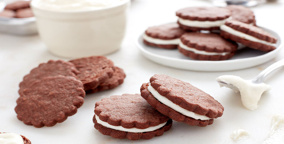 Chocolate Shortbread Sandwich Cookies